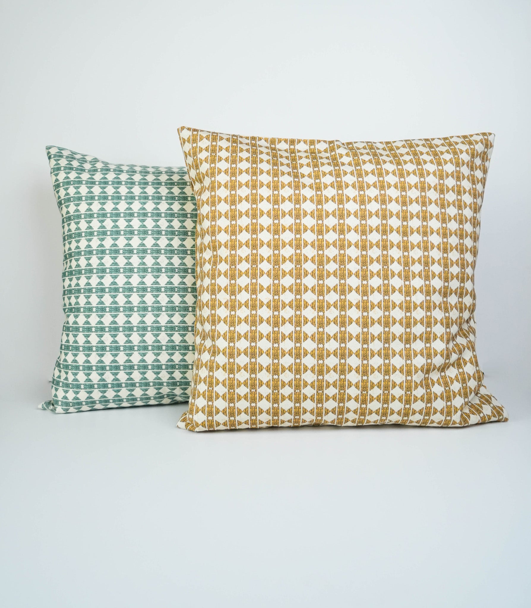 Modern Sadu Cushion 50x50 cm – Monor Design